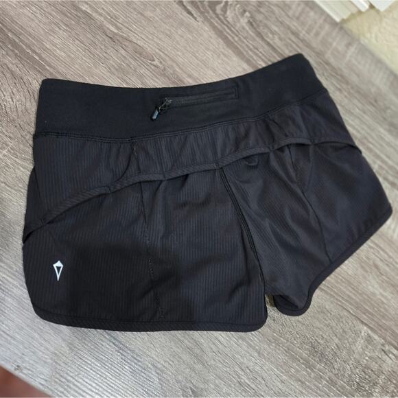 Ivivva | Shorts | Ivivva Black Athletic Shorts With Moisturewicking ...